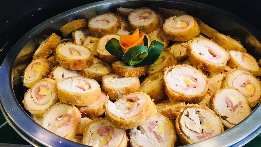 Eina TakeLife Resto menu in San Antonio | ordermo