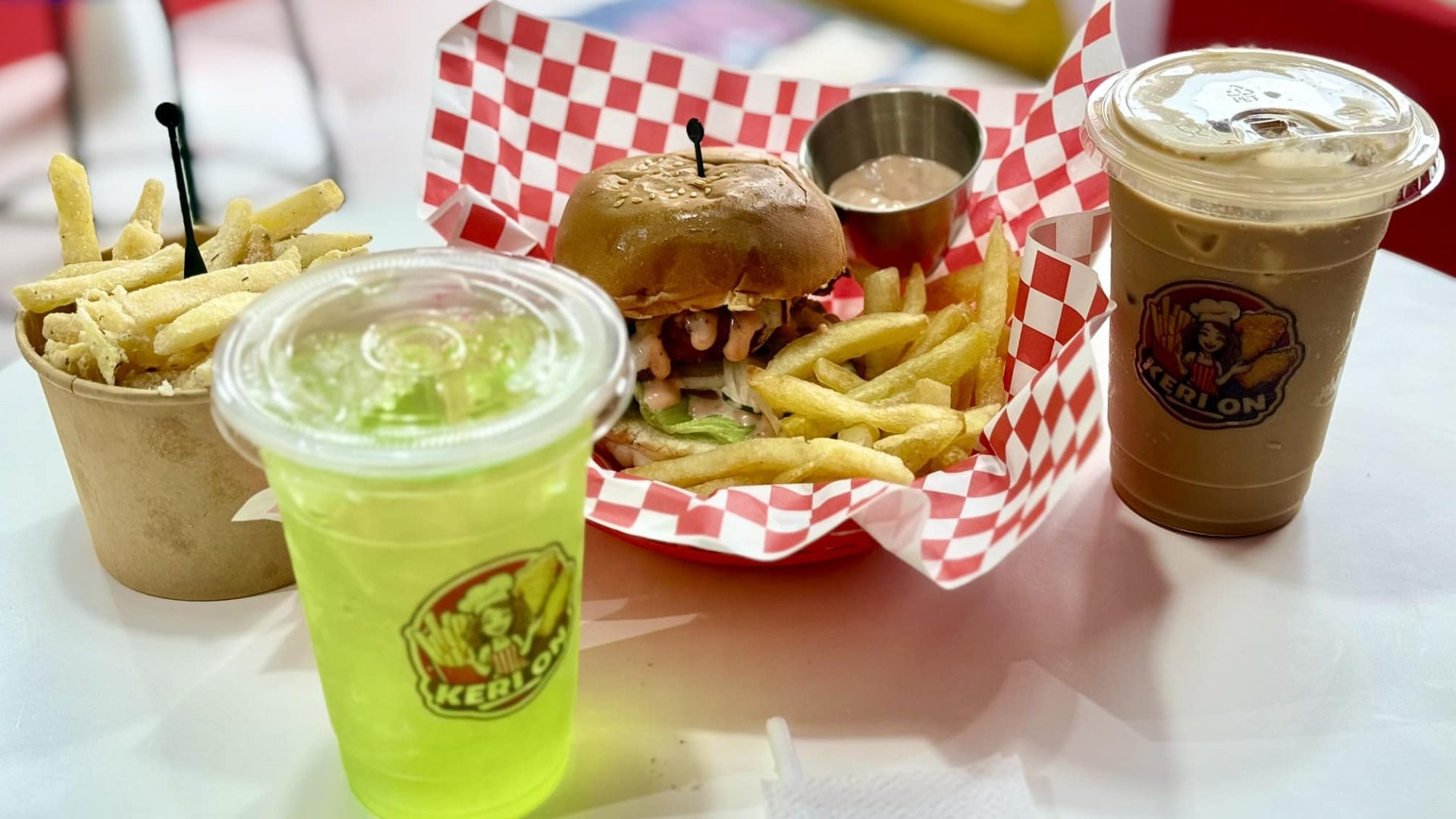 Keri On menu in Castillejos | ordermo