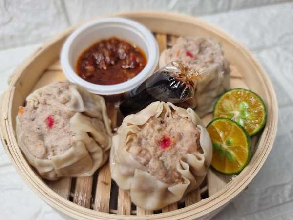 Binondo's Fried Siopao menu in Baliuag | ordermo