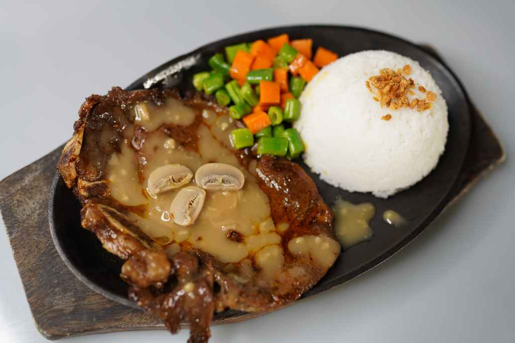 Harpazo Grill & Resto menu in Olongapo City | Express Food Delivery ...